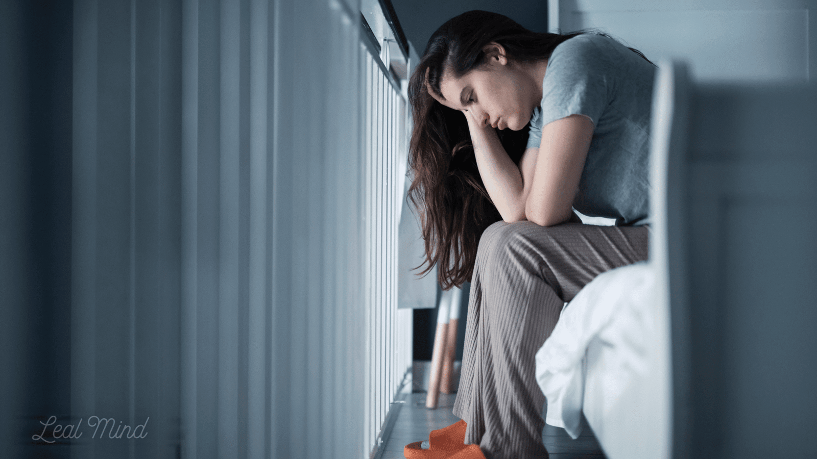 Relationship Anxiety OCD (ROCD): The Ultimate Guide | Leal Mind 2025