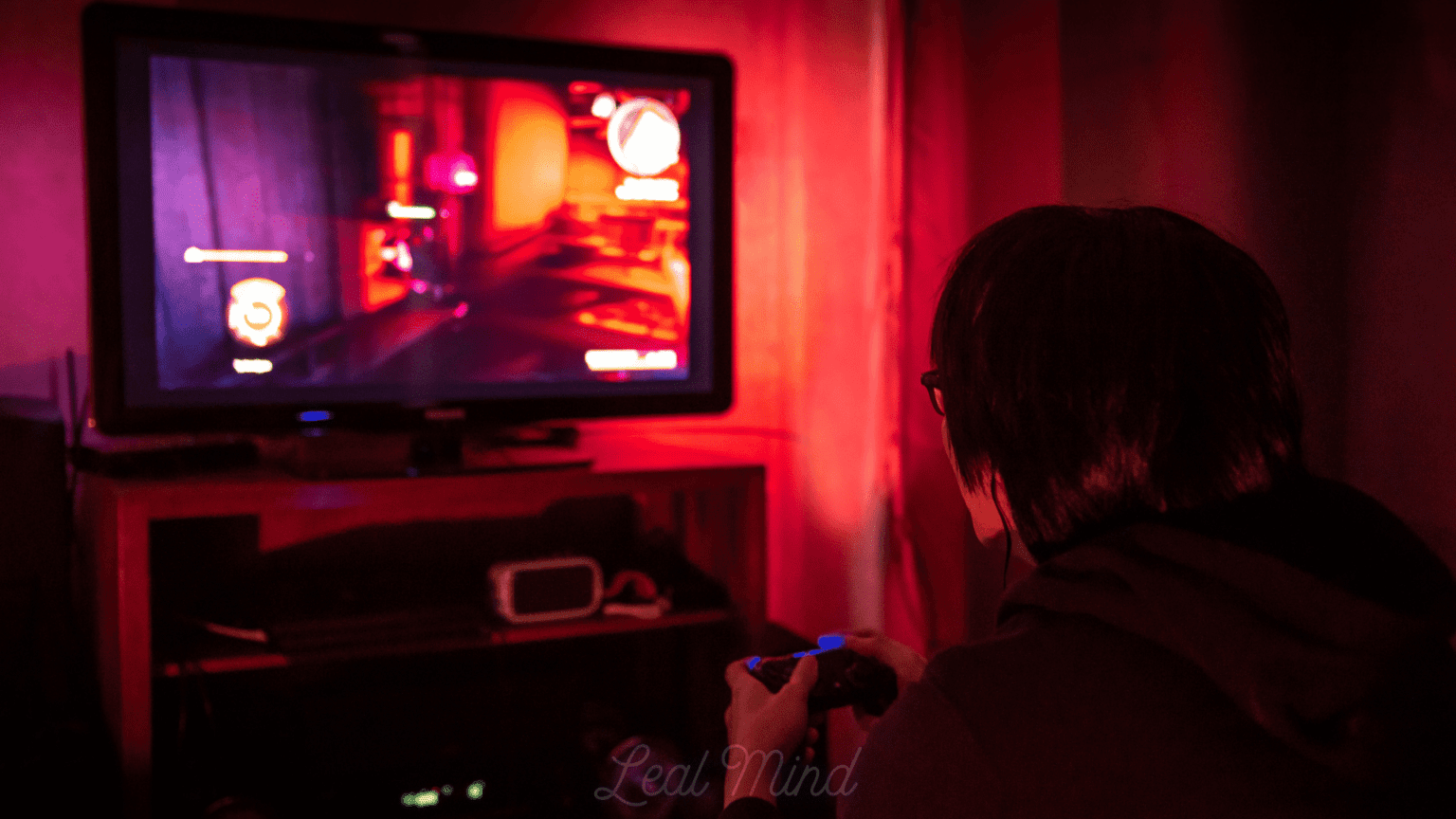 Negative Effects Of Video Games On Mental Health | Leal Mind