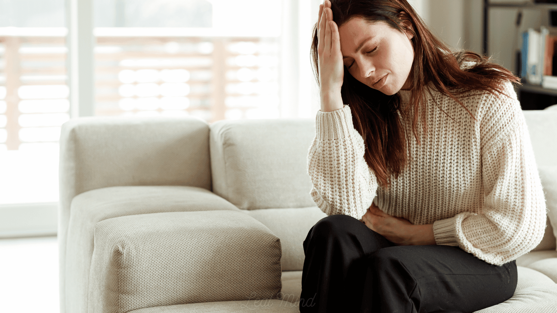 Early Warning Signs Of Anxiety Symptoms You Shouldn't Ignore | Leal Mind